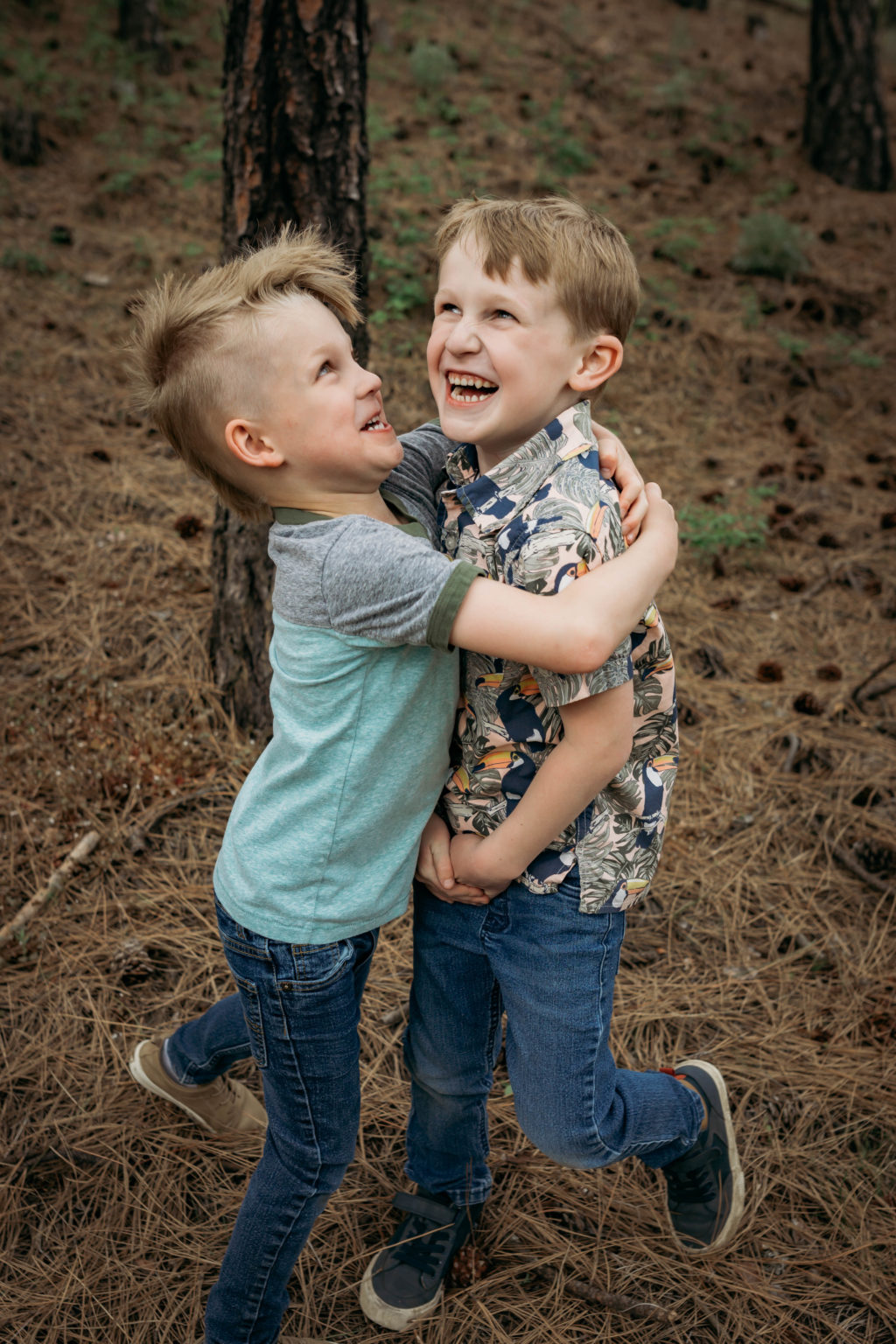 Tips for a Stress-Free Family Photo Session with Kids