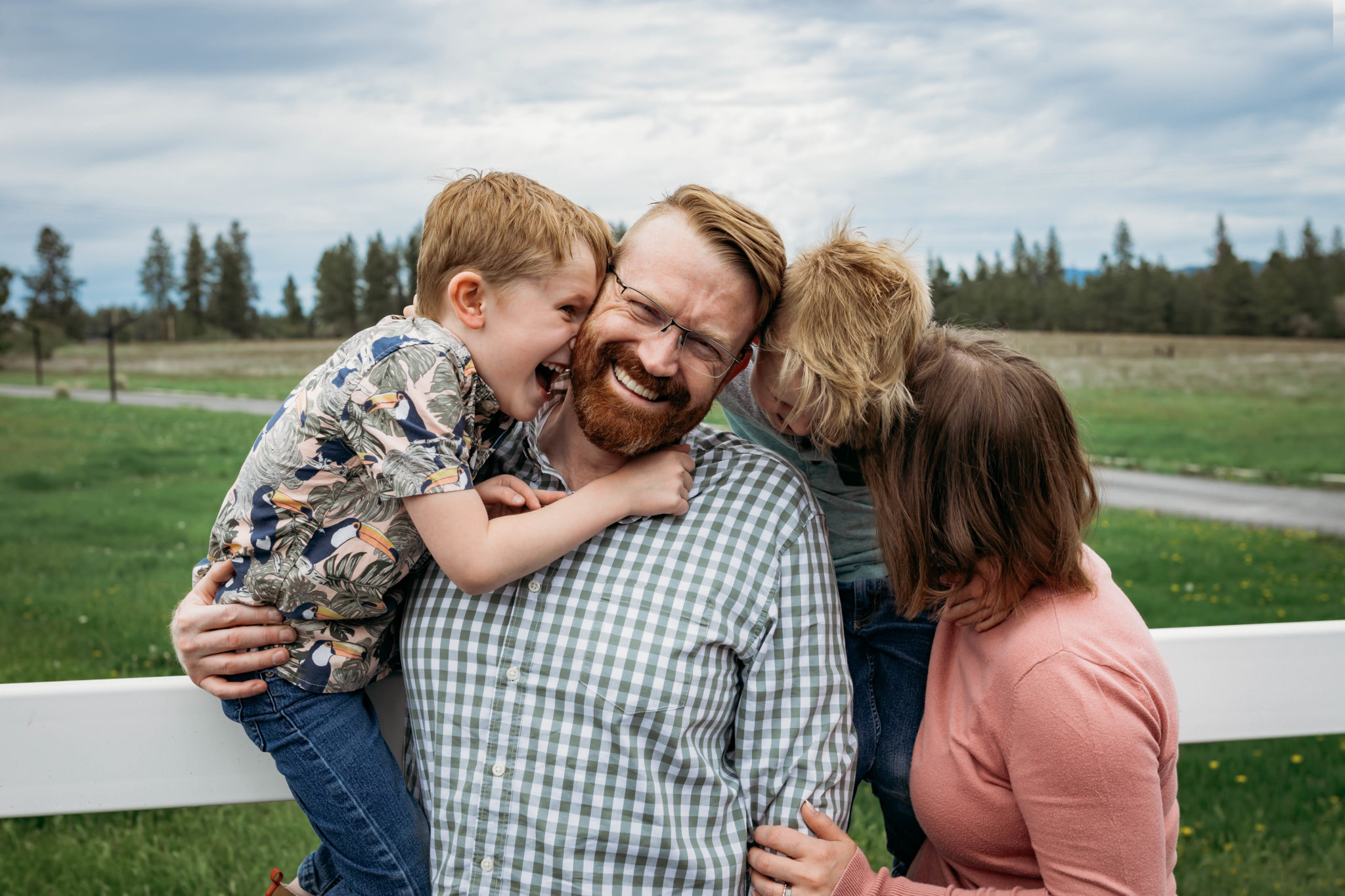 Tips for a Stress-Free Family Photo Session with Kids